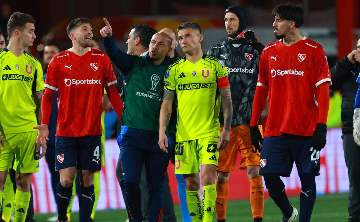 Cargan contra jugadores de Independiente con el ejemplo del Chelo Díaz: “Hizo videollamada”