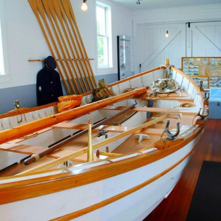The Great Lakes Shipwreck Museum: Honoring the Legend of the Edmund ...