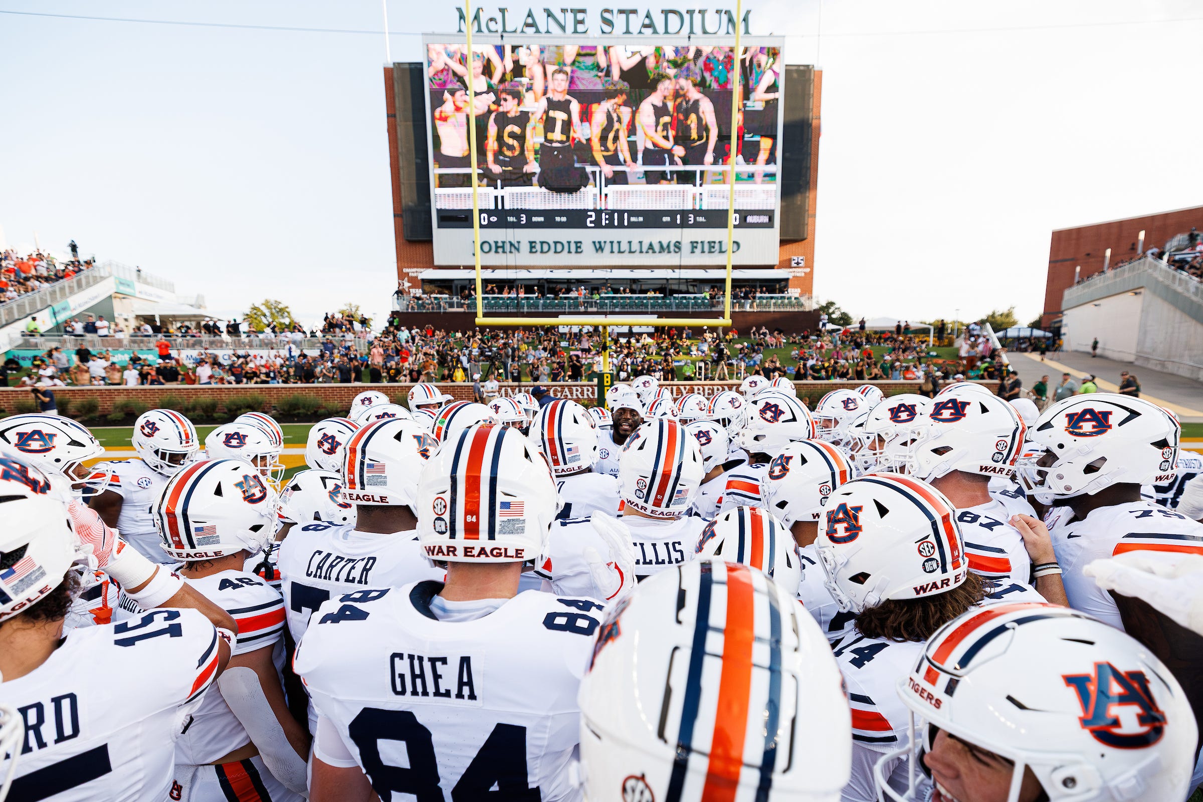 Auburn football reveals uniform combination for Saturday's game vs ...