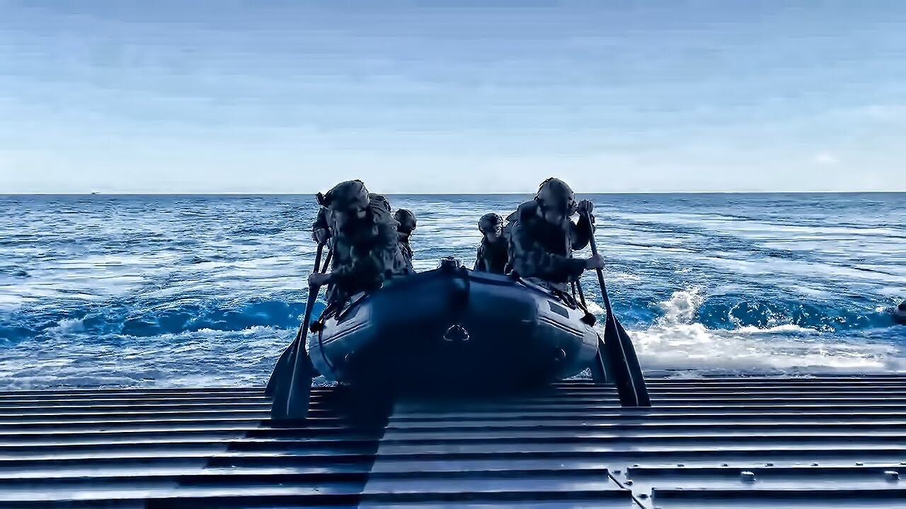 U.S. Marines FORECON Disembark Ship • Talisman Sabre 21