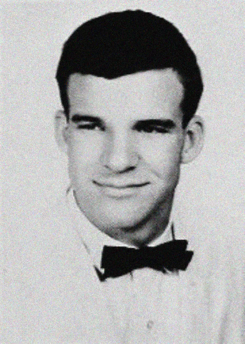 20 Yearbook Photos of Famous Comedians and Actors