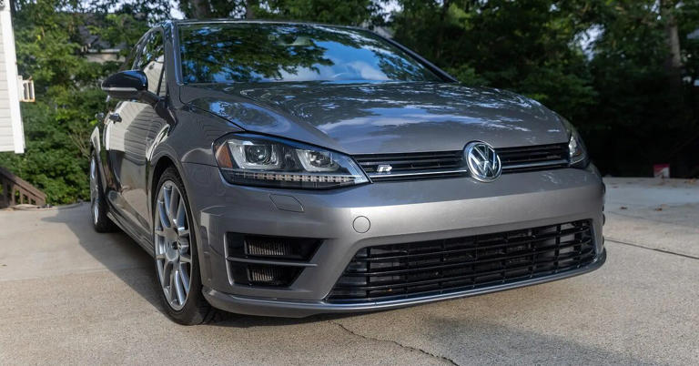 2016 Volkswagen Golf R For Sale