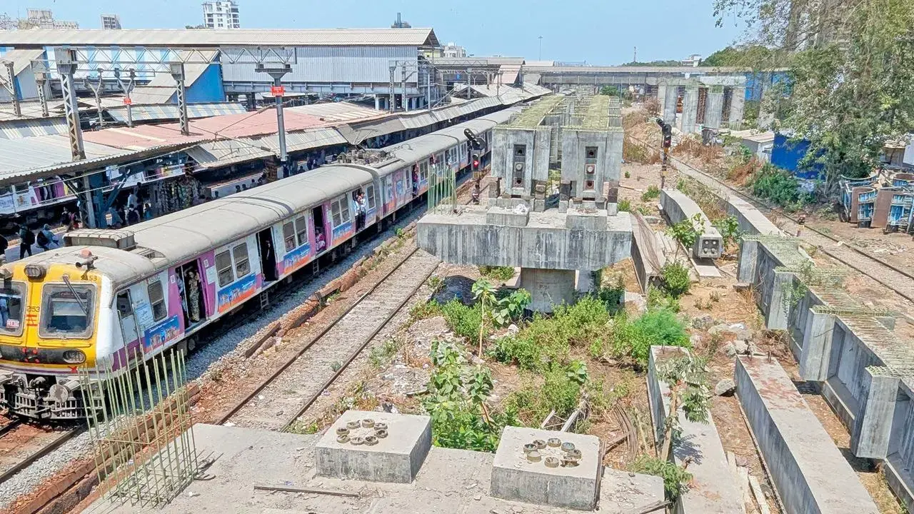 Mumbaikars, brace for a 14-hr mega block on Harbour line this weekend