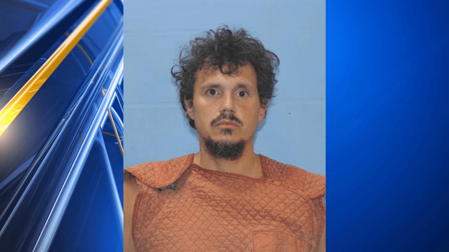 Fort Smith man pleads not guilty to killing husband with screwdrivers