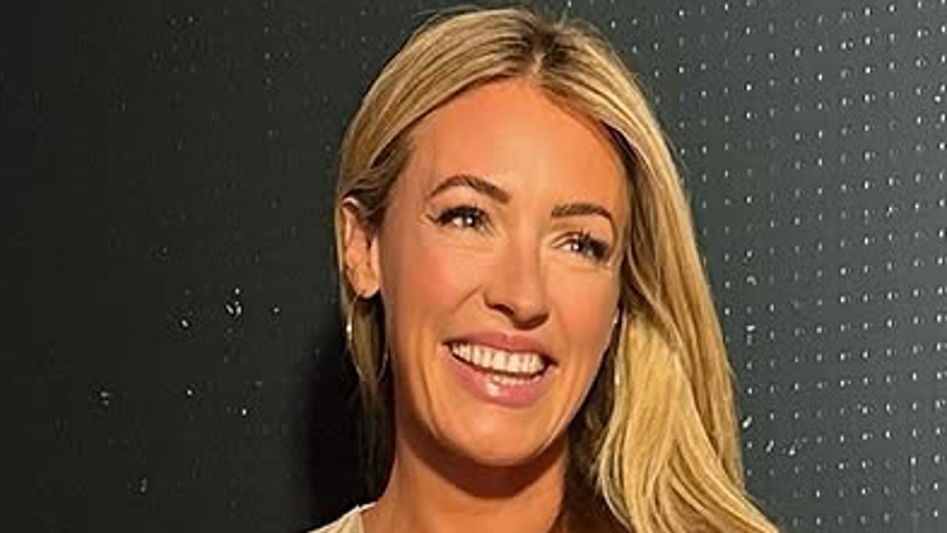 Cat Deeley's clever spin on polka dots proves they're spot on for autumn