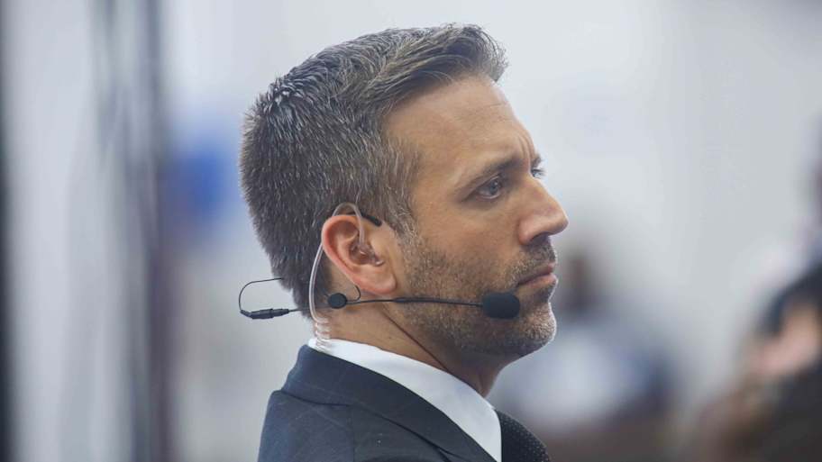 Max Kellerman Disrespects Floyd Mayweather In ESPN Pound-For-Pound Boxer Debate