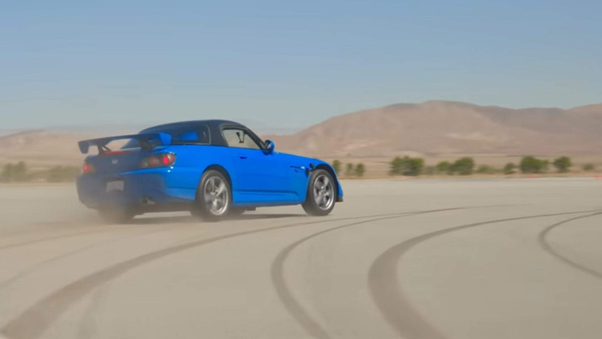 There’s No Such Thing As Snap Oversteer