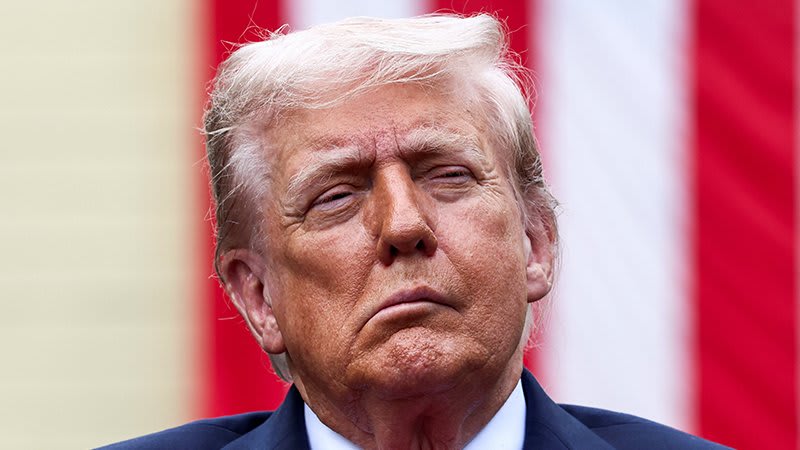 'Not medically well': Trump's health questioned after his face seen ...