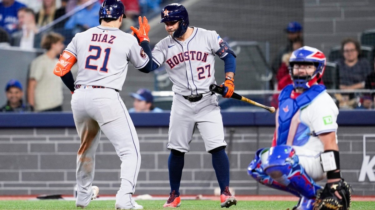 MLB: Heart-Pounding Race for Playoff Spots in the East and West Divisions