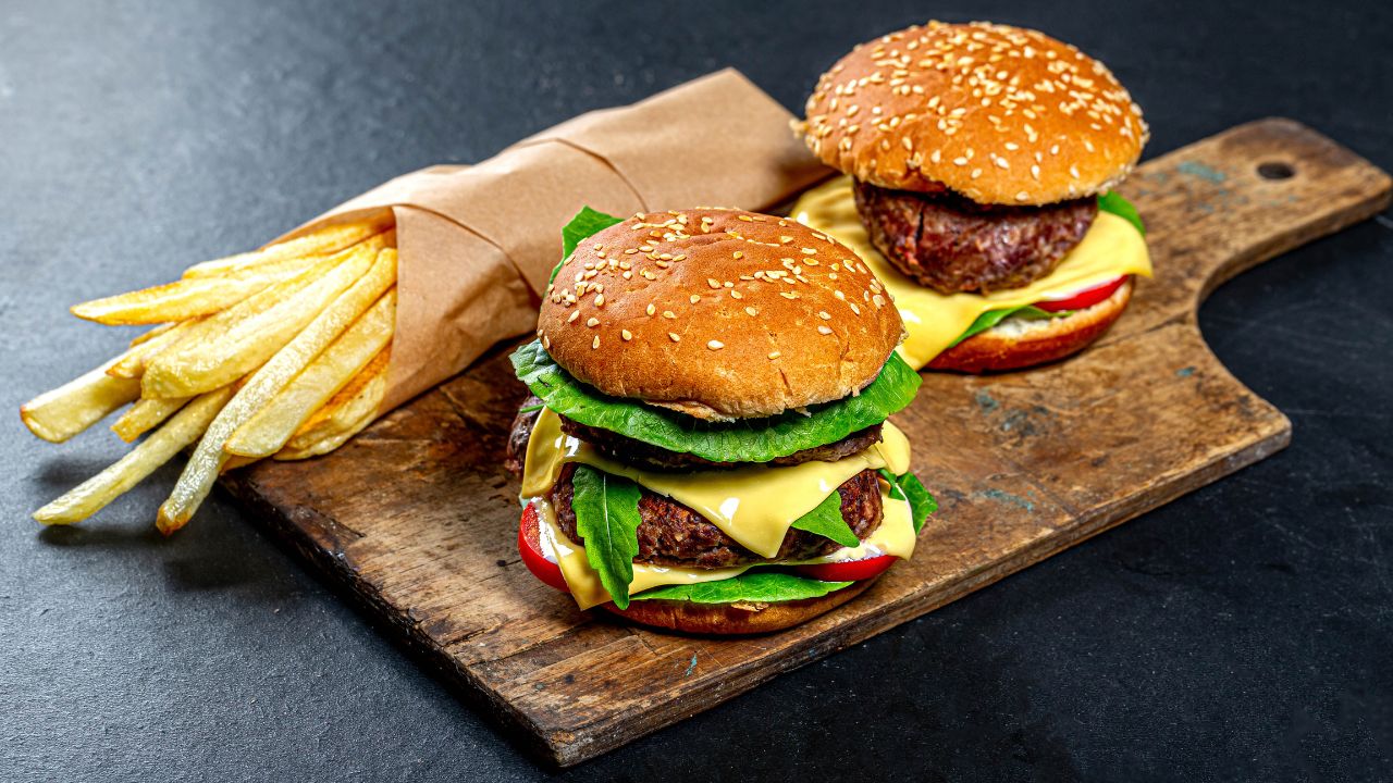 12 Fast Food Secrets Your Favorite Chains Don T Want You To Know