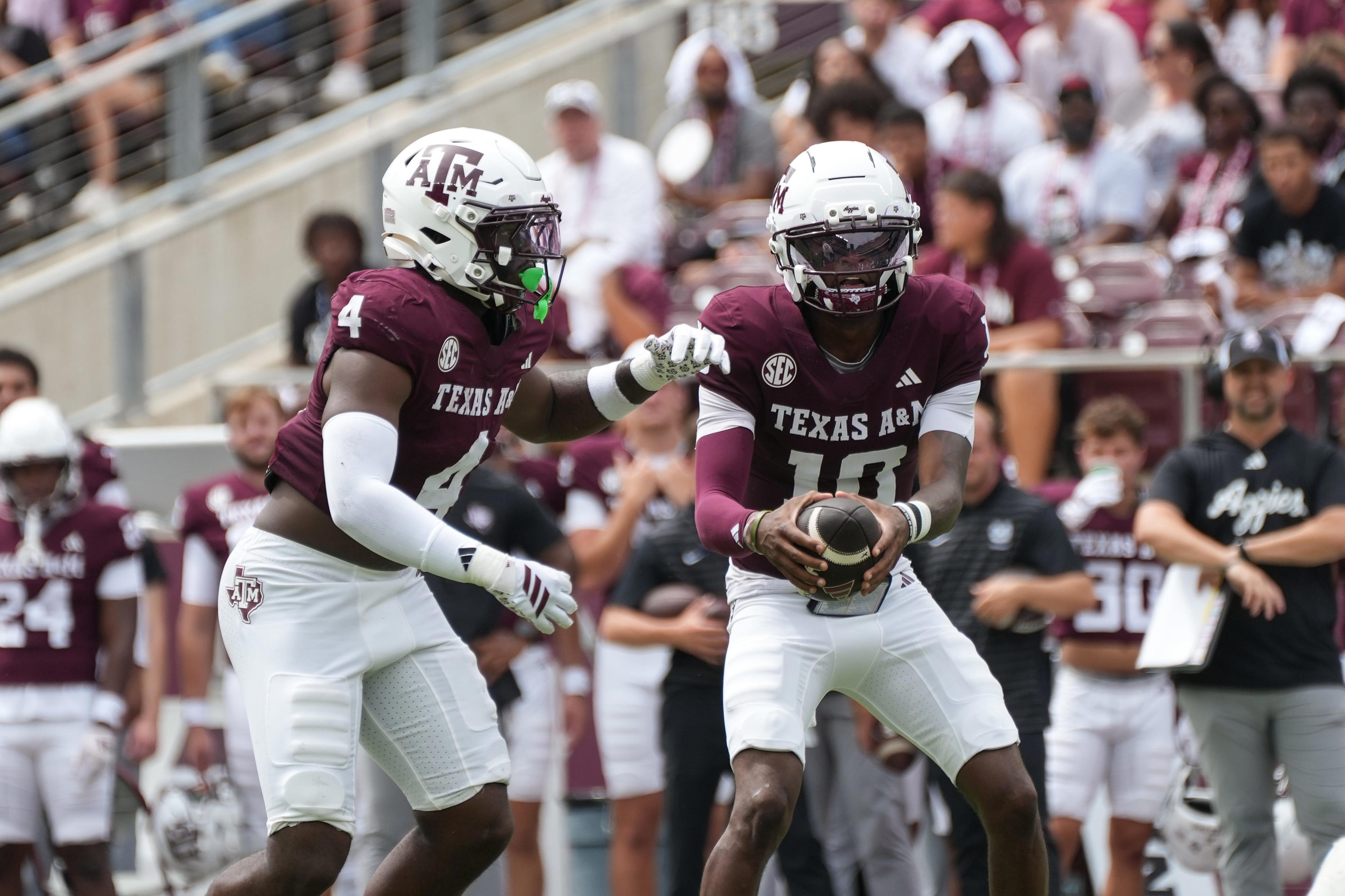 Texas A&M HC Mike Elko hopes his 'electric' RB room makes an impact vs ...