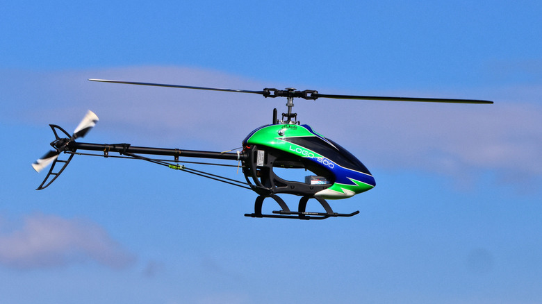 Do You Have To Register Your RC Helicopter With The FAA? Here's What ...