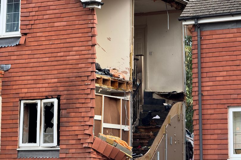First pictures of Croydon house collapse that forced 20 people to evacuate