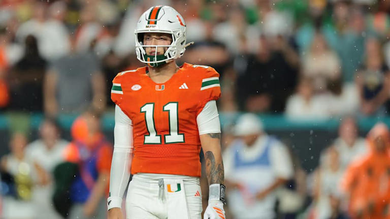 Carson Beck Review His First Two Weeks as A Miami Hurricane