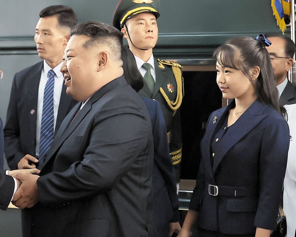 Intelligence Service: Kim Ju-ae's visit bolsters succession