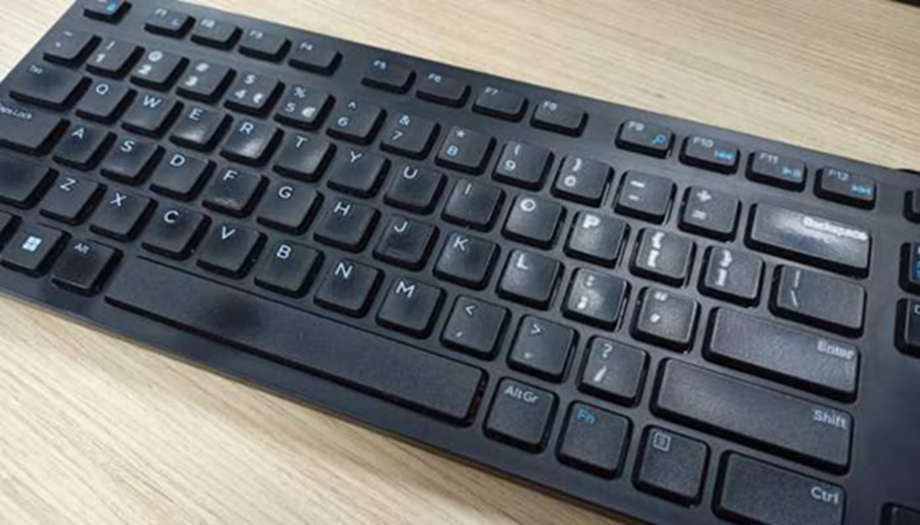 Keyboard: Why are the letters written backwards and forwards on the ...