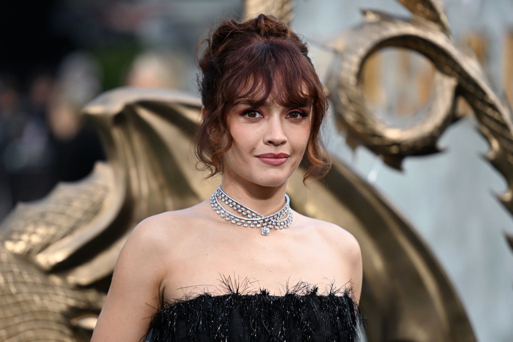 Who Is Olivia Cooke? Meet The Star Of The Girlfriend