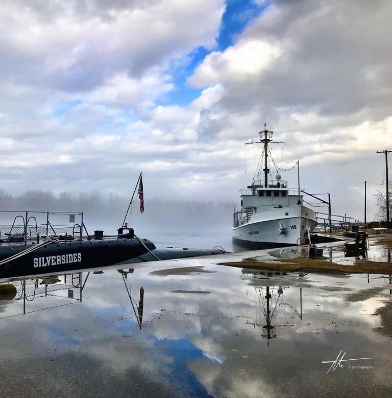 Ship that hunted submarines in World War II departs Muskegon museum