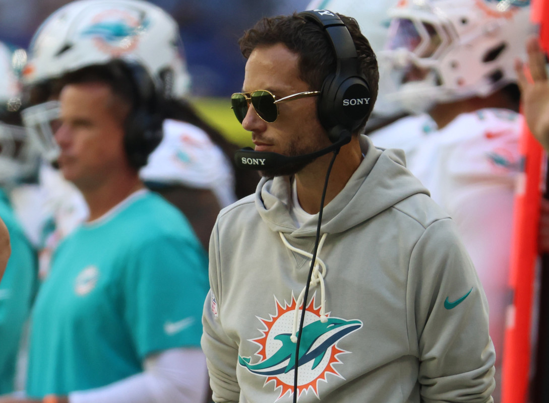 Dolphins’ Mike McDaniel update emerges right before Week 18 game