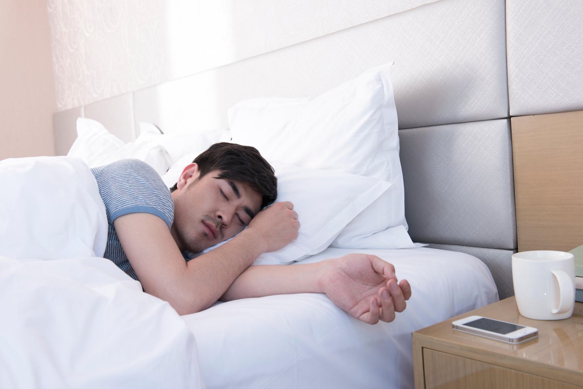 How to fix your sleeping pattern – from adjusting eating times to ...