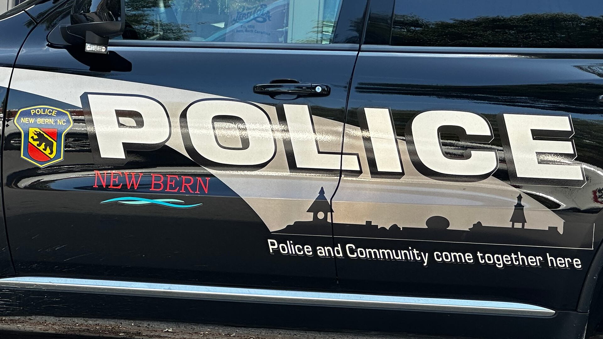 Body pulled from water at private marina in New Bern, police begin ...