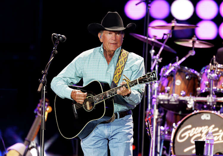 George Strait sparks new wave of Super Bowl halftime show speculation