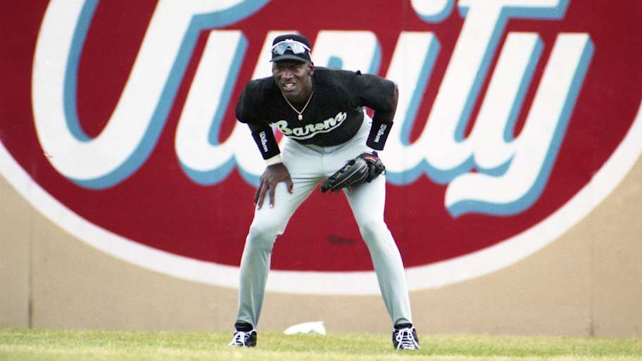 The Five Essential Baseball Cards of Michael Jordan