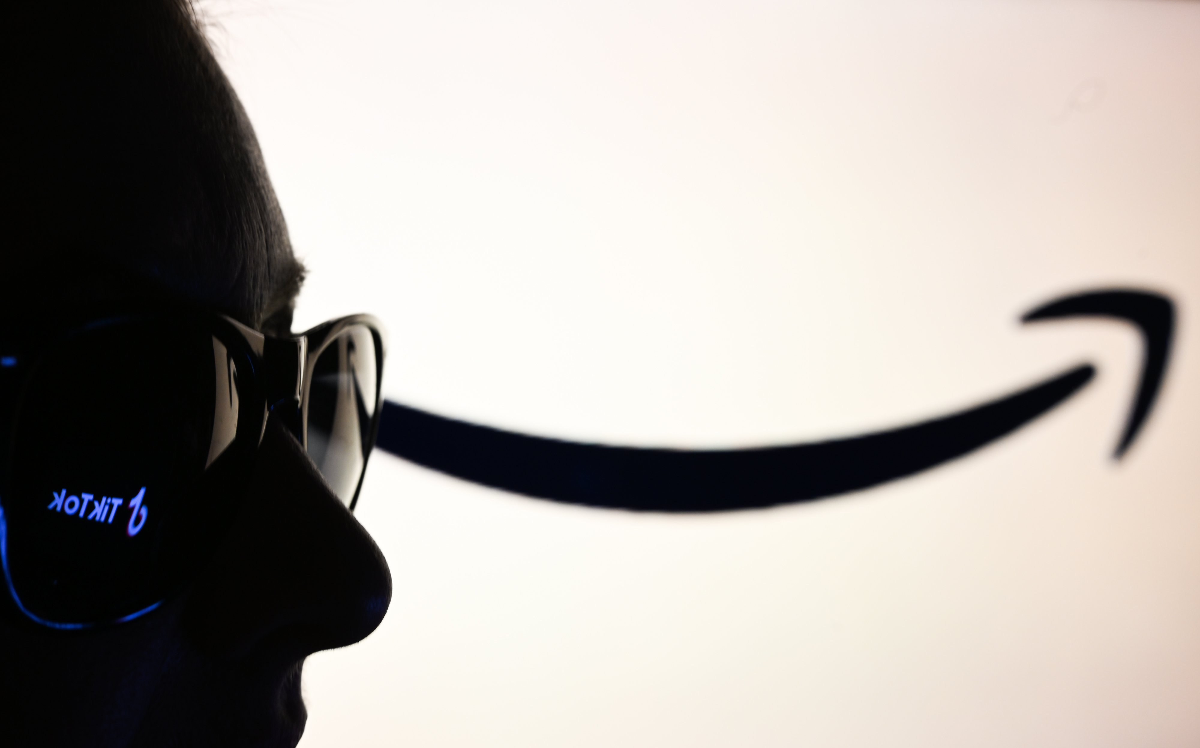 Amazon is reportedly making AR smart glasses for drivers and customers