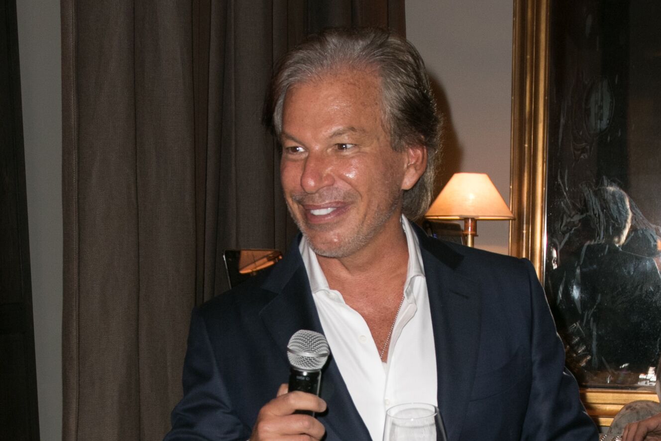 RH CEO Says Furniture Sellers Will Go Bust Without Discounts