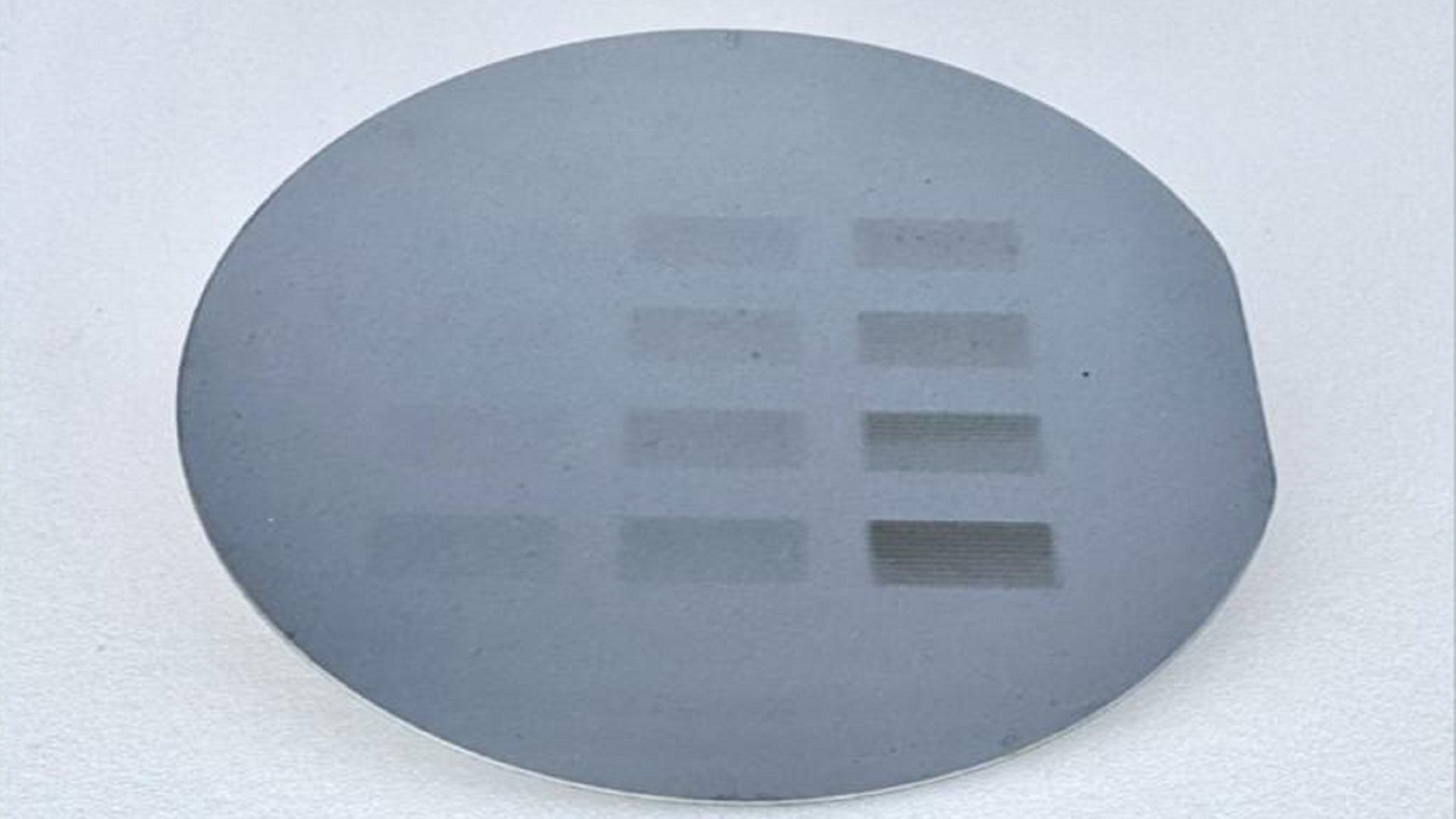 Ultra-small microchips take shape with circuits carved at 229-nanometer ...