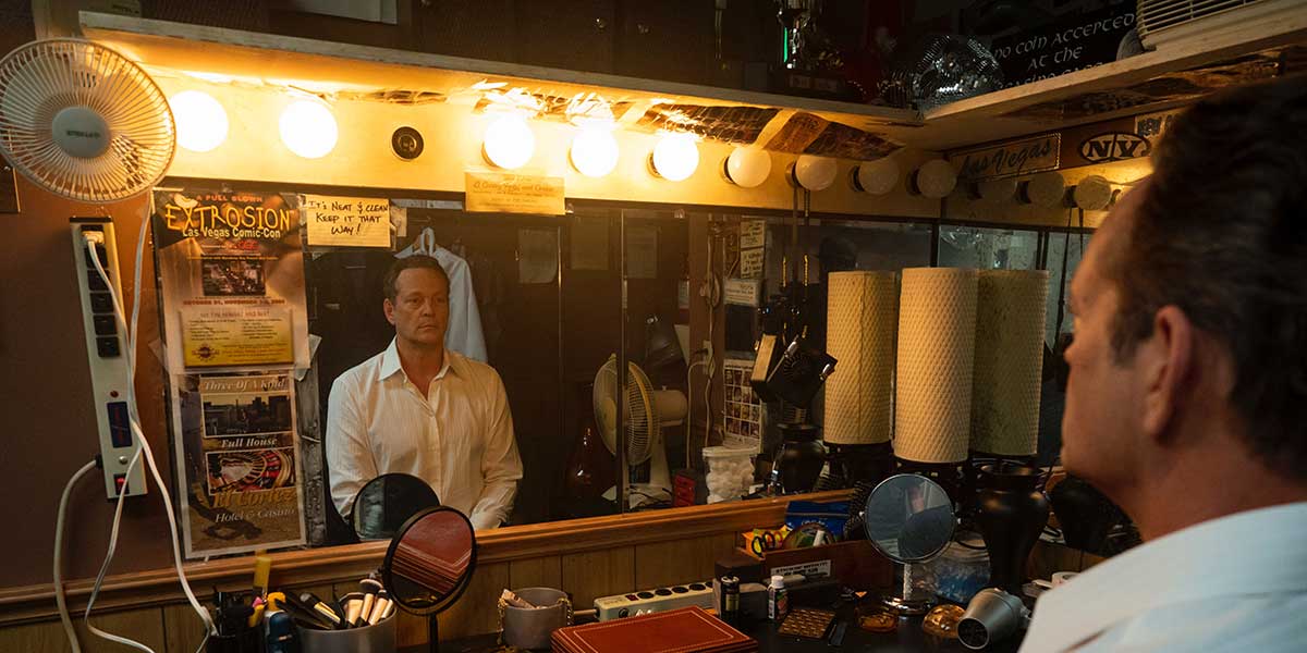 ‘Easy's Waltz' Review: Lounge Singer Vince Vaughn Gets A Break From Al ...