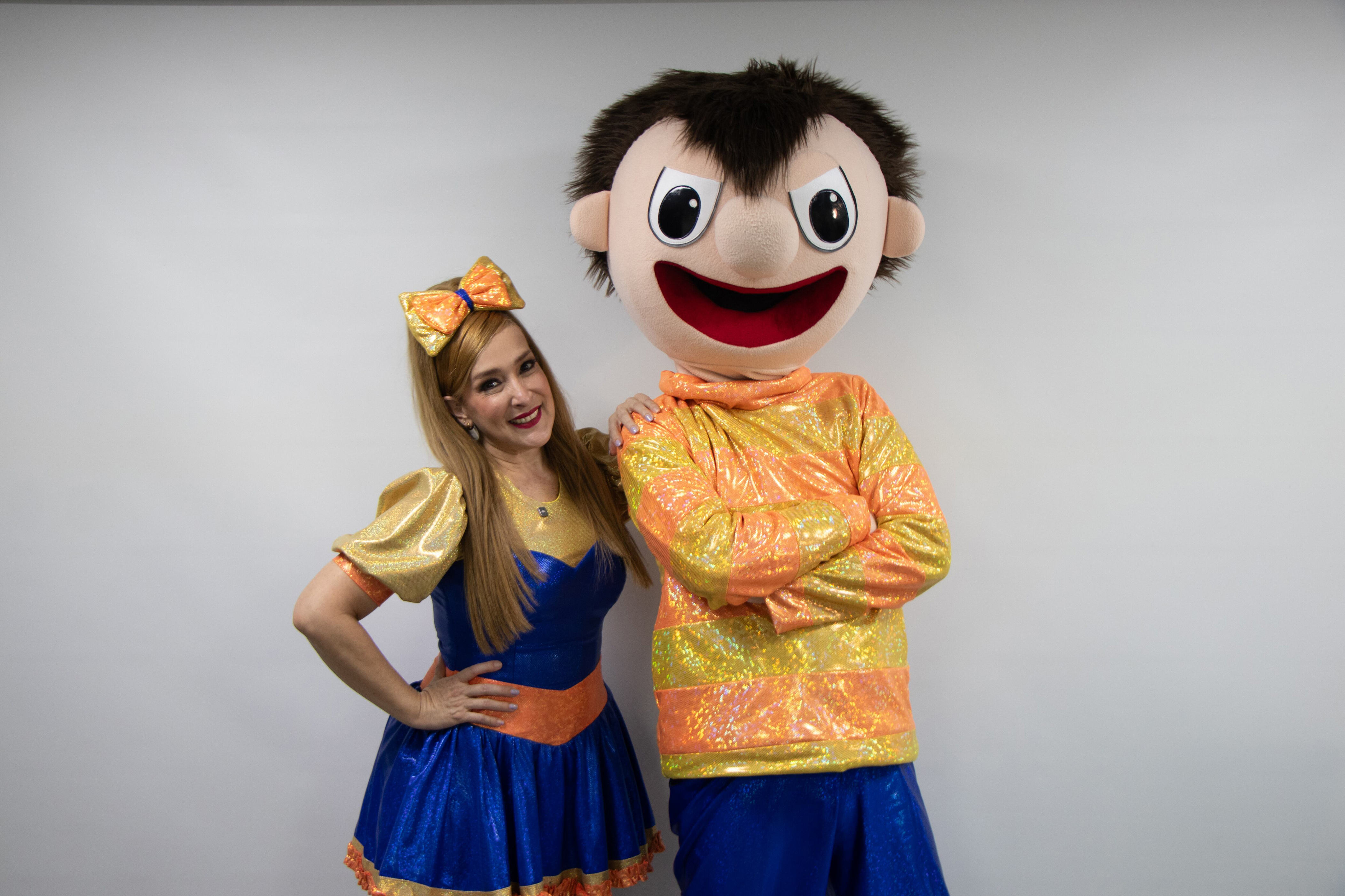 Bely y Beto cruzan fronteras para llegar a España y Estados Unidos con ...