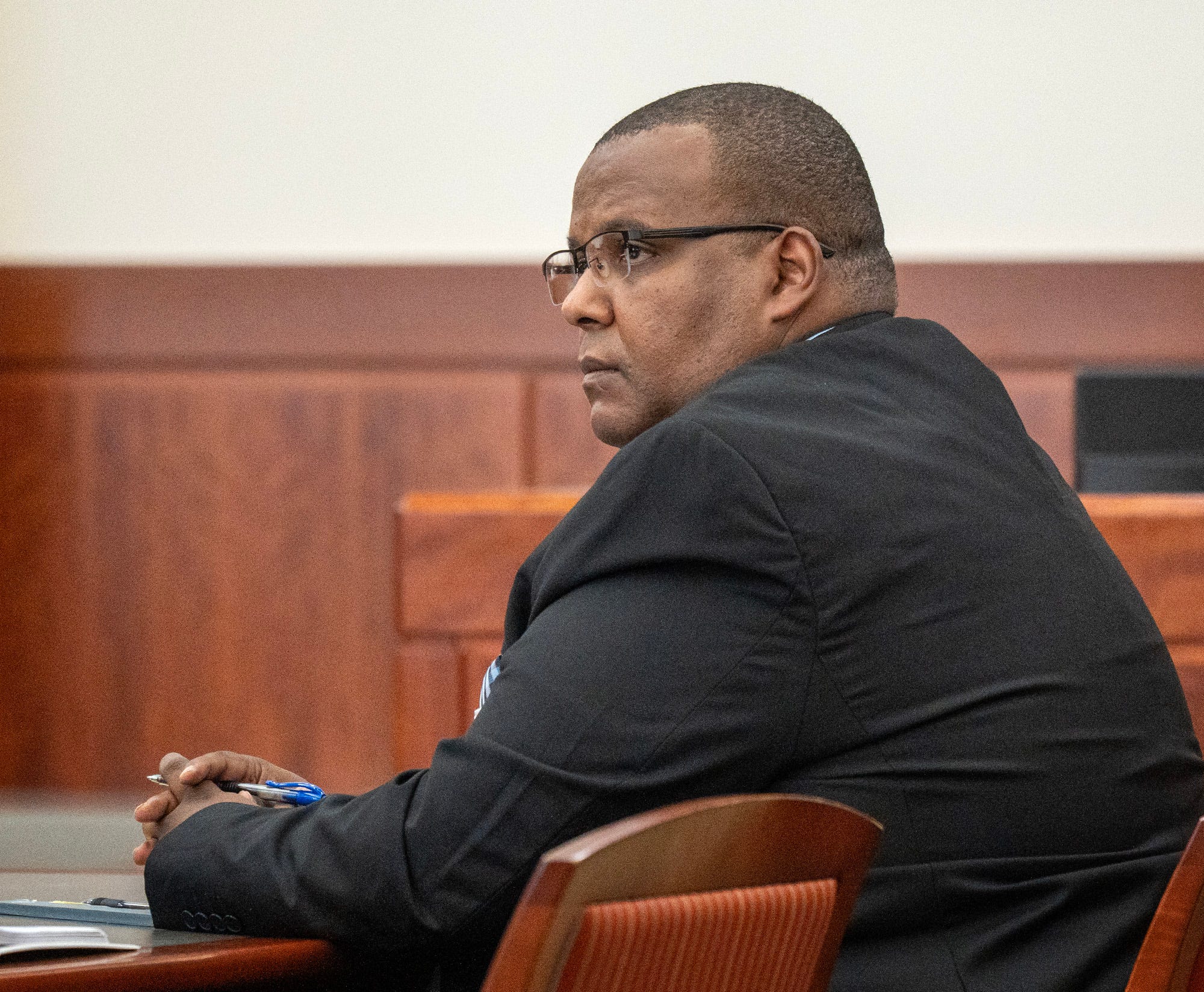 No verdict in trial of man charged with throwing girl from I-290 bridge ...
