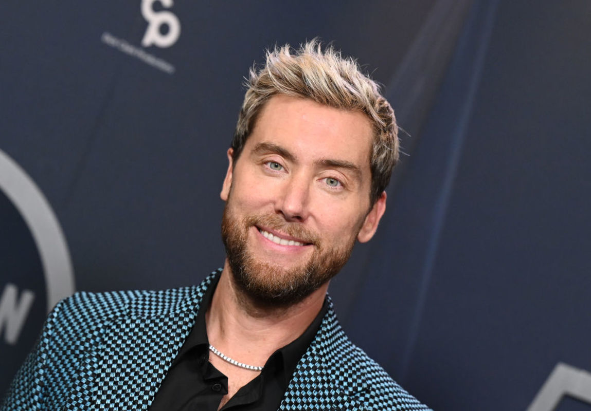 Lance Bass Teaches 'Big Brother' Stars Iconic NSYNC Dance Moves