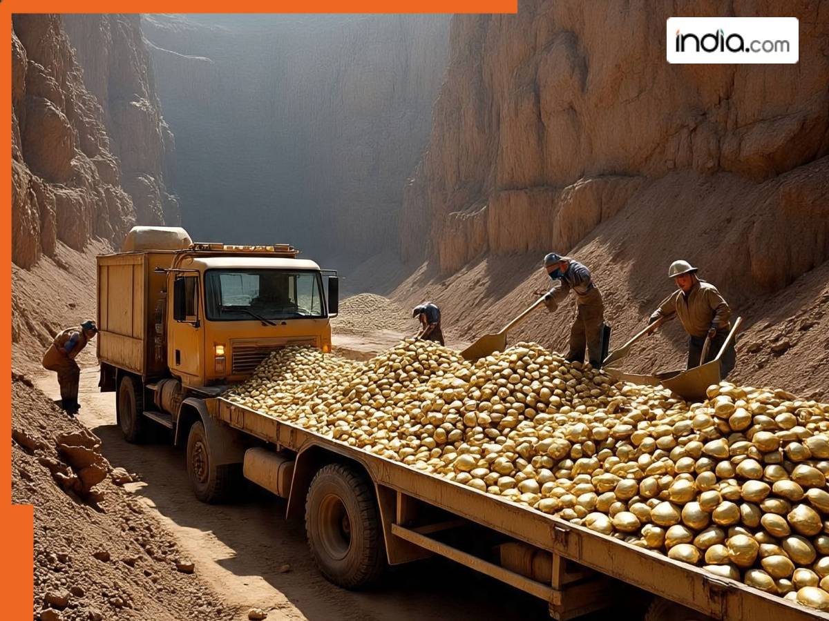 Why is China buying Gold in huge quantity? reserves hit all-time high ...