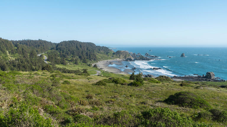 One Of Oregon's Best-Kept Secrets Is A Scenic Trail To A Jaw-Dropping ...