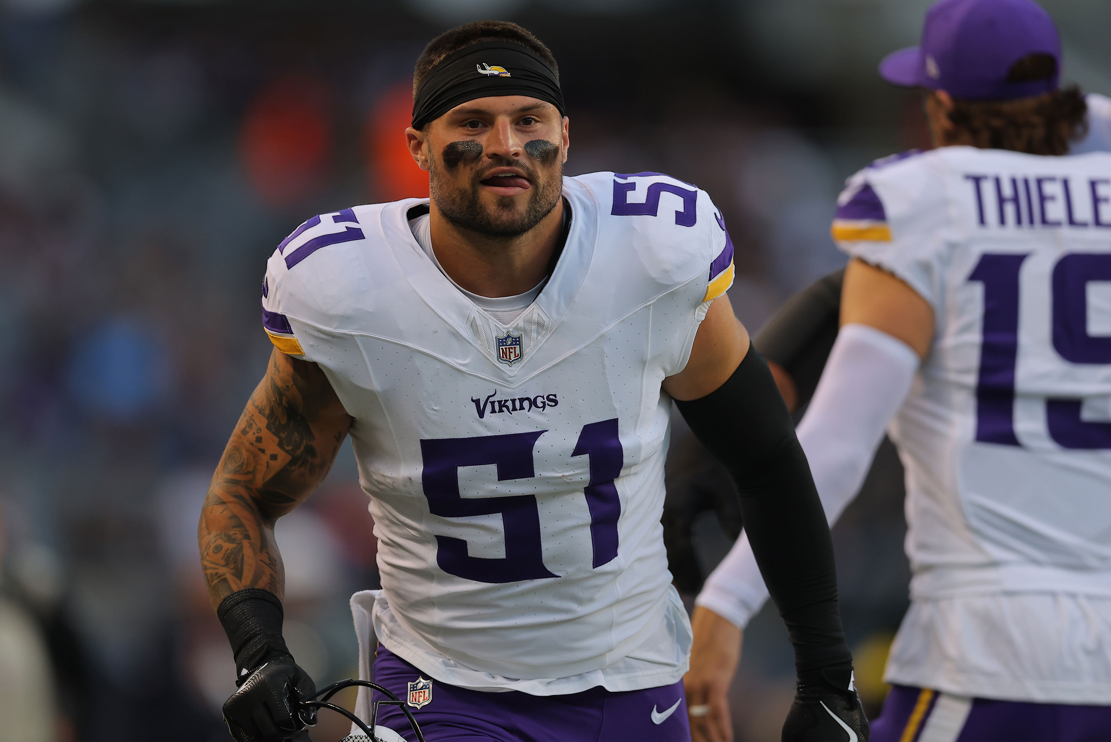 Vikings Place Blake Cashman, Ty Chandler on IR