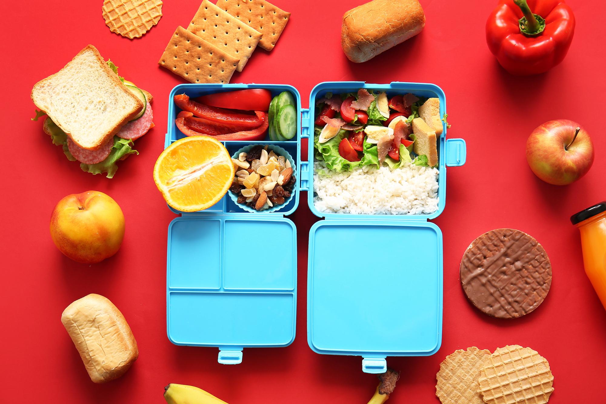 10 Iconic Branded Lunchboxes