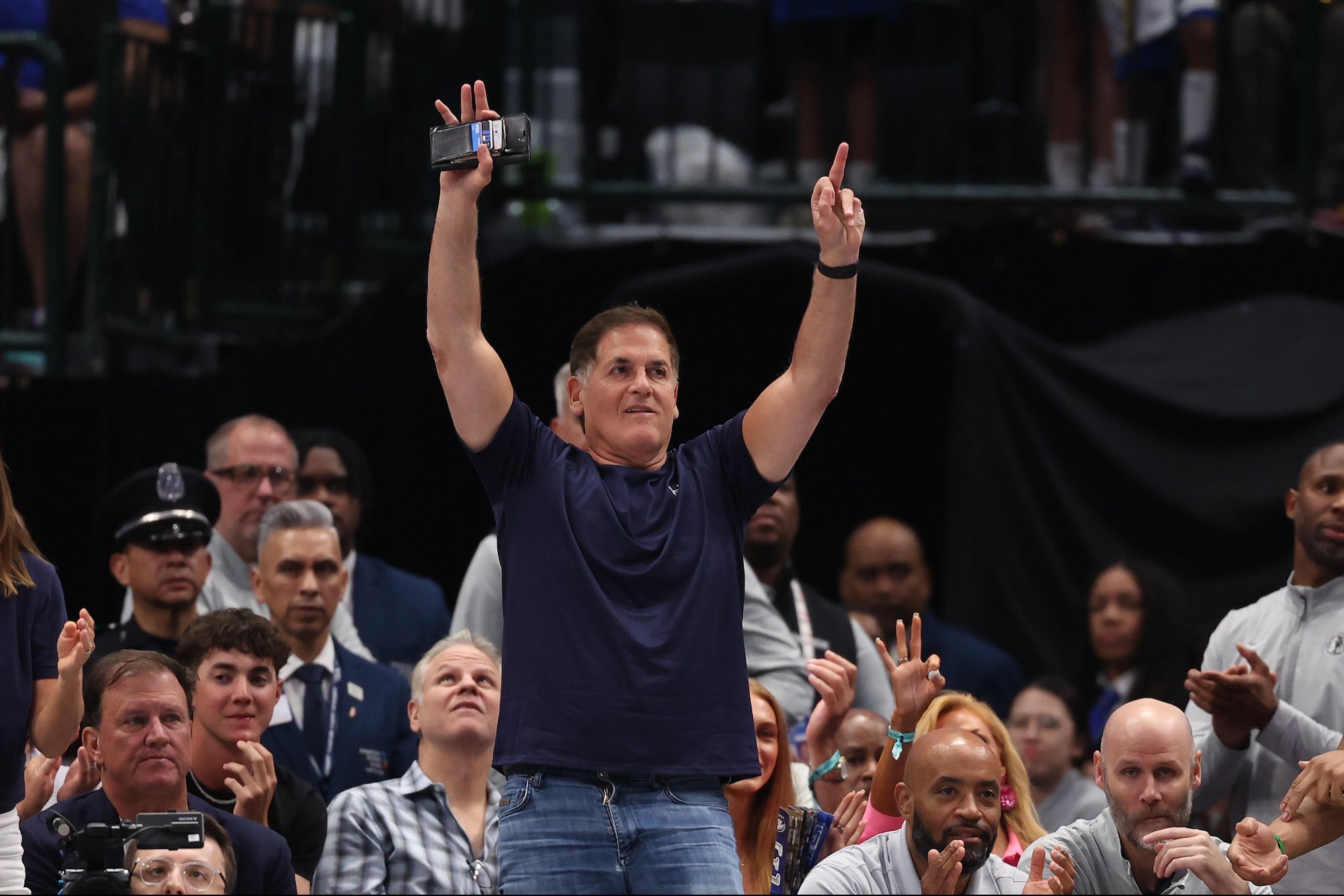 This Is What Mark Cuban Is Telling His College-Aged Kids About Job ...