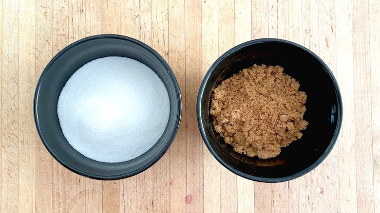 How To Soften Brown Sugar In 6 Easy Steps