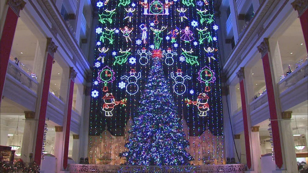 There's a final push to Save the Wanamaker Light Show in Philadelphia ...
