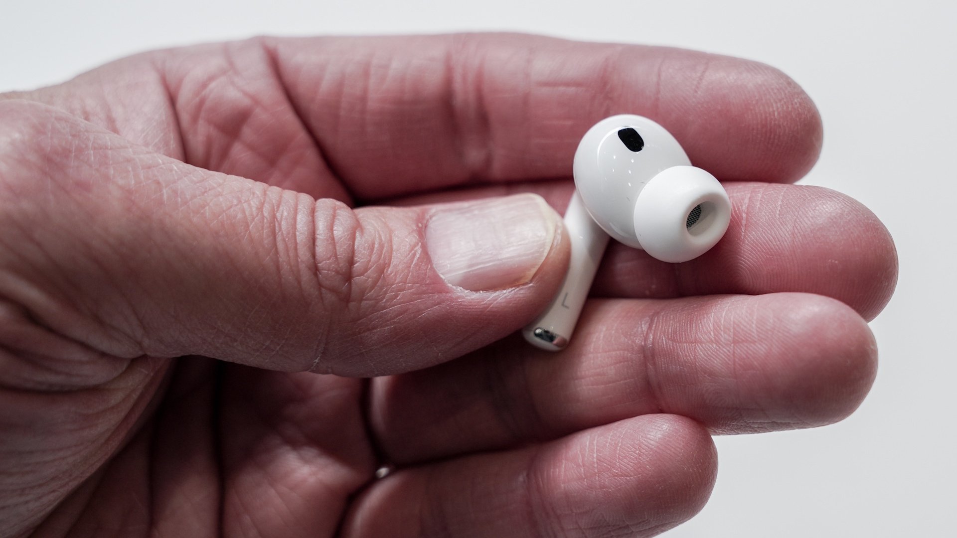 Apple AirPods Pro 3 vs. Pro 2: Why Apple's Latest Earbuds Are Worth the ...