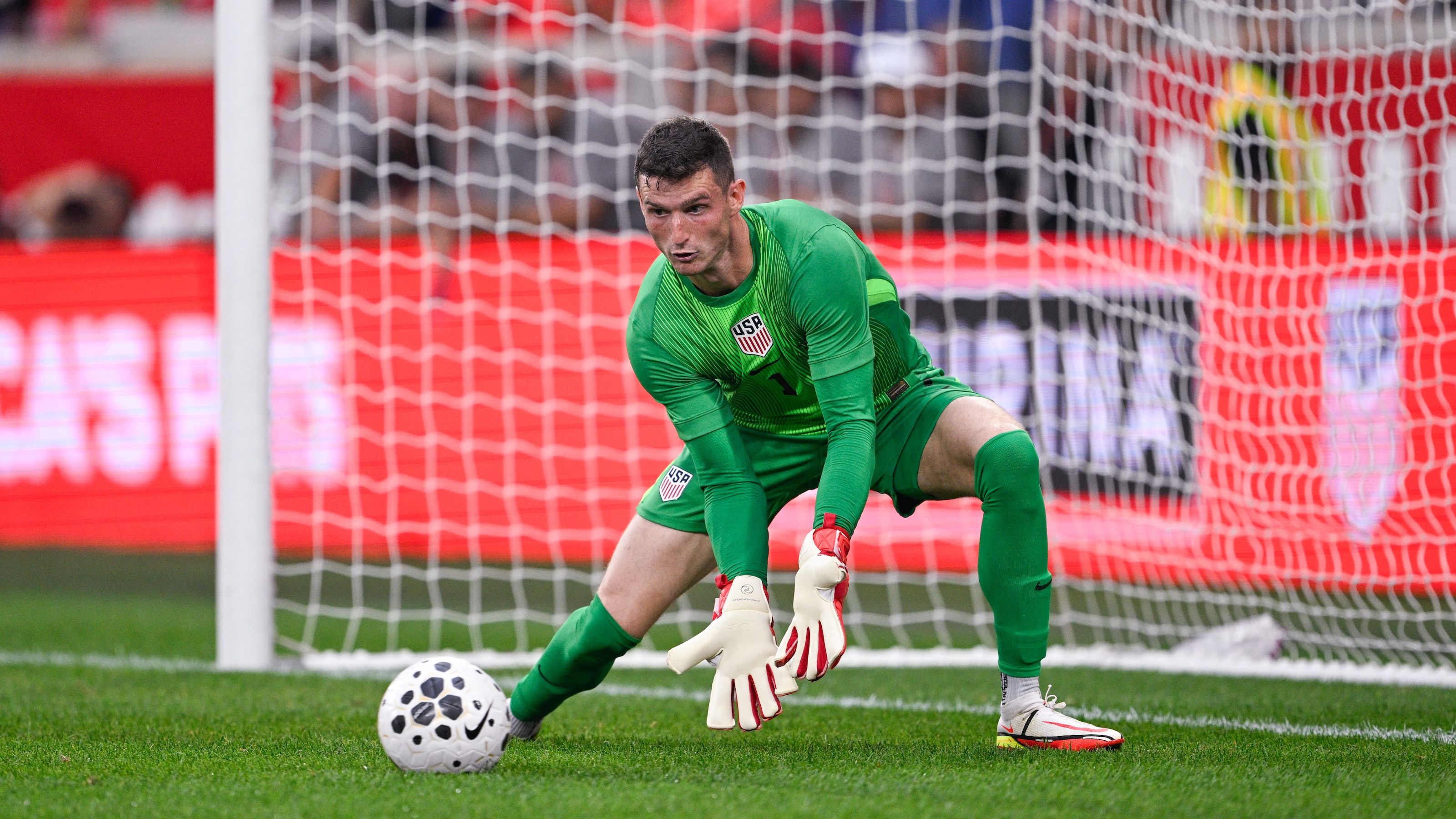 'I'm still not convinced' - Alexi Lalas praises Matt Freese but doubts ...