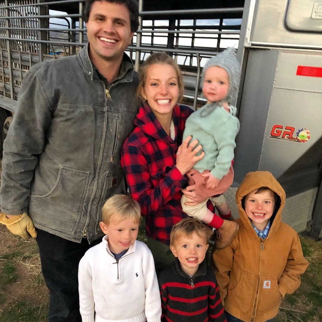 9 kids, a billionaire husband and the Ballerina Farm controversy ...