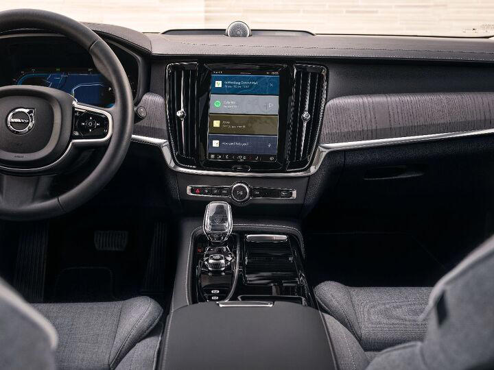 2026 Volvo V90 Cross Country B6 AWD Ultra -- A Wonderfully Executed wagon
