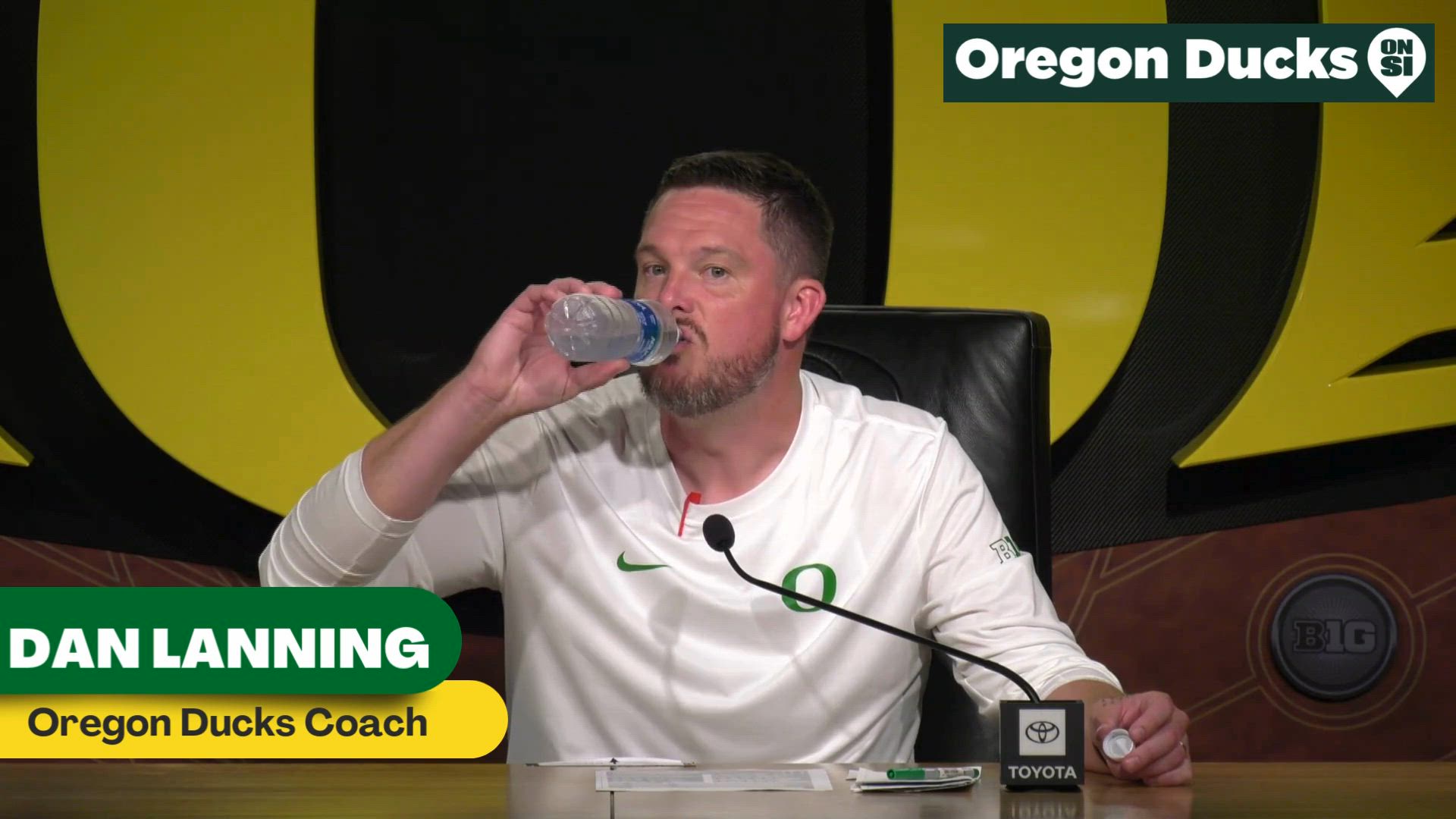 Colin Simmons Regrets Texas Longhorns Missing Out on Oregon WR Dakorien ...