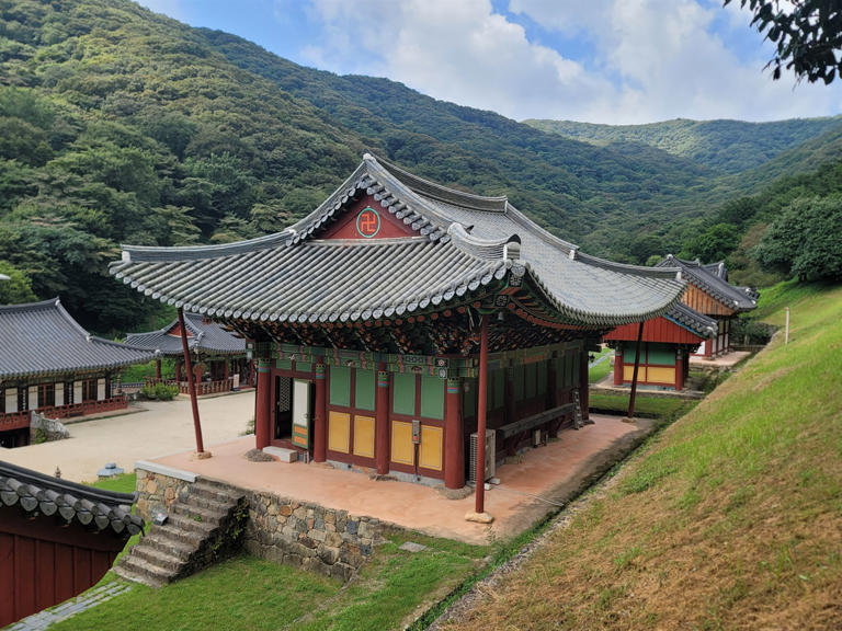 Murder trial of Suzanne Simpson moves forward