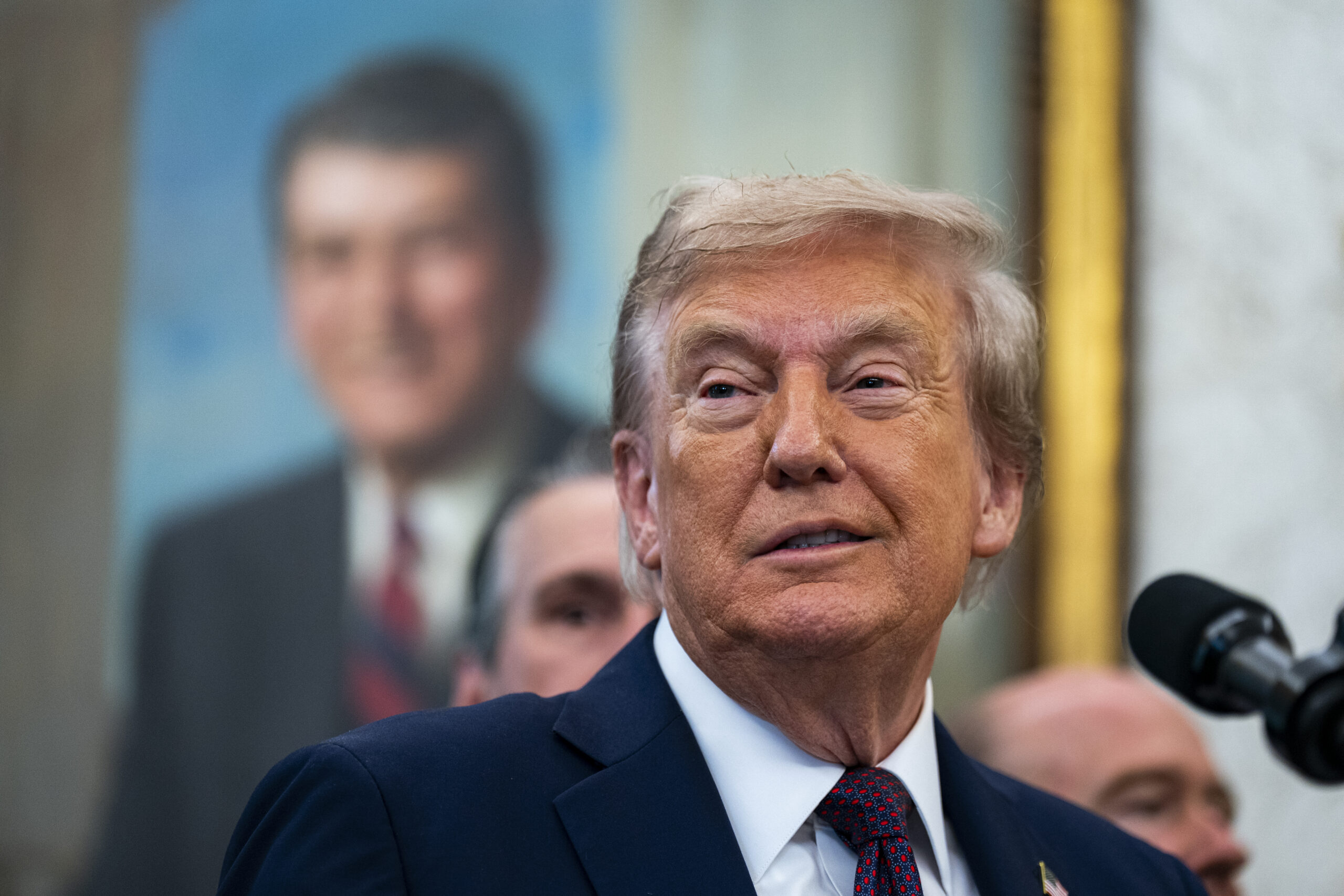 Poll Deals Major Blow to Trump’s Approval Rating