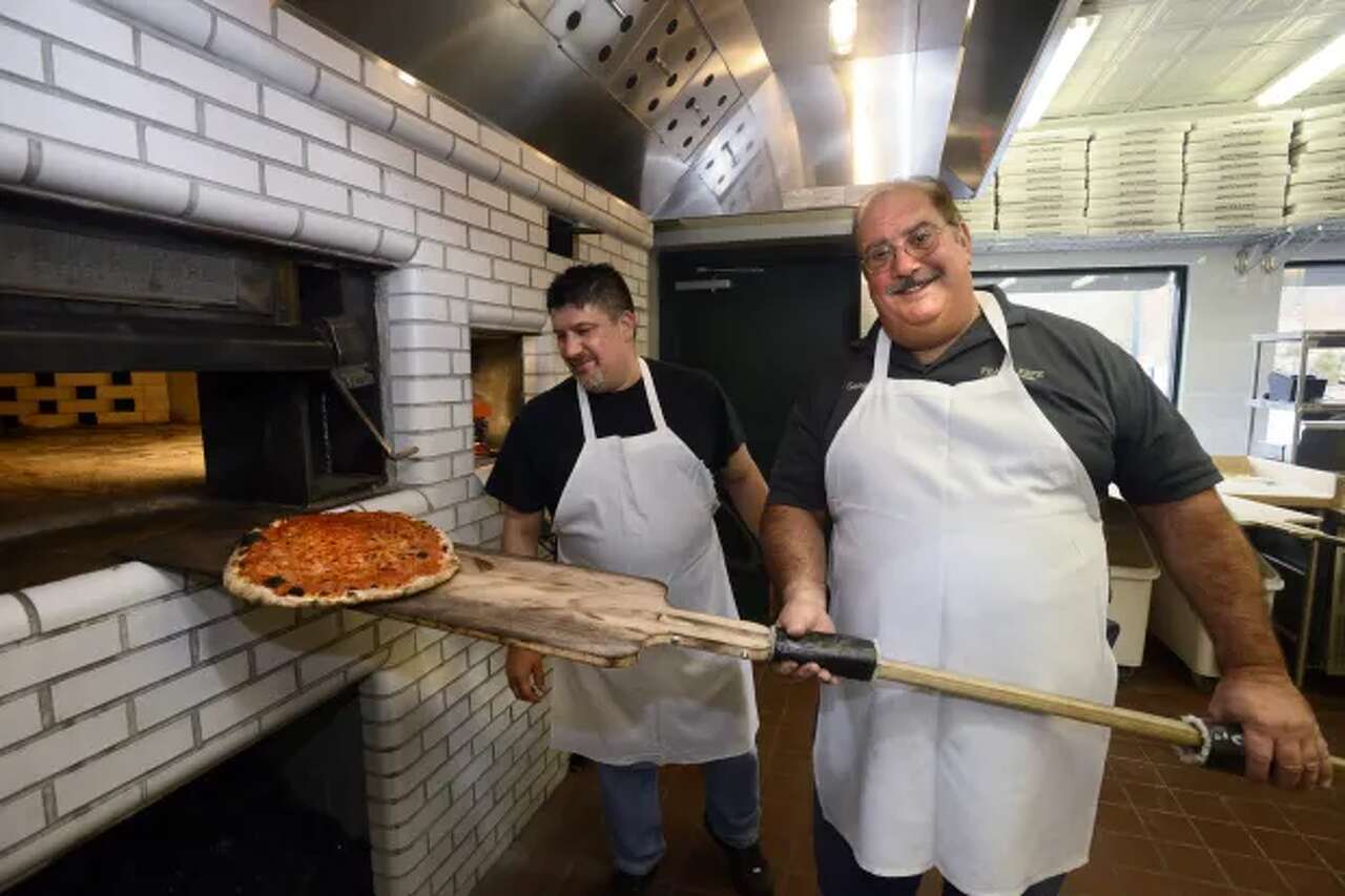CT couple wins $16K trip to Italy in contest for Frank Pepe's 100th ...