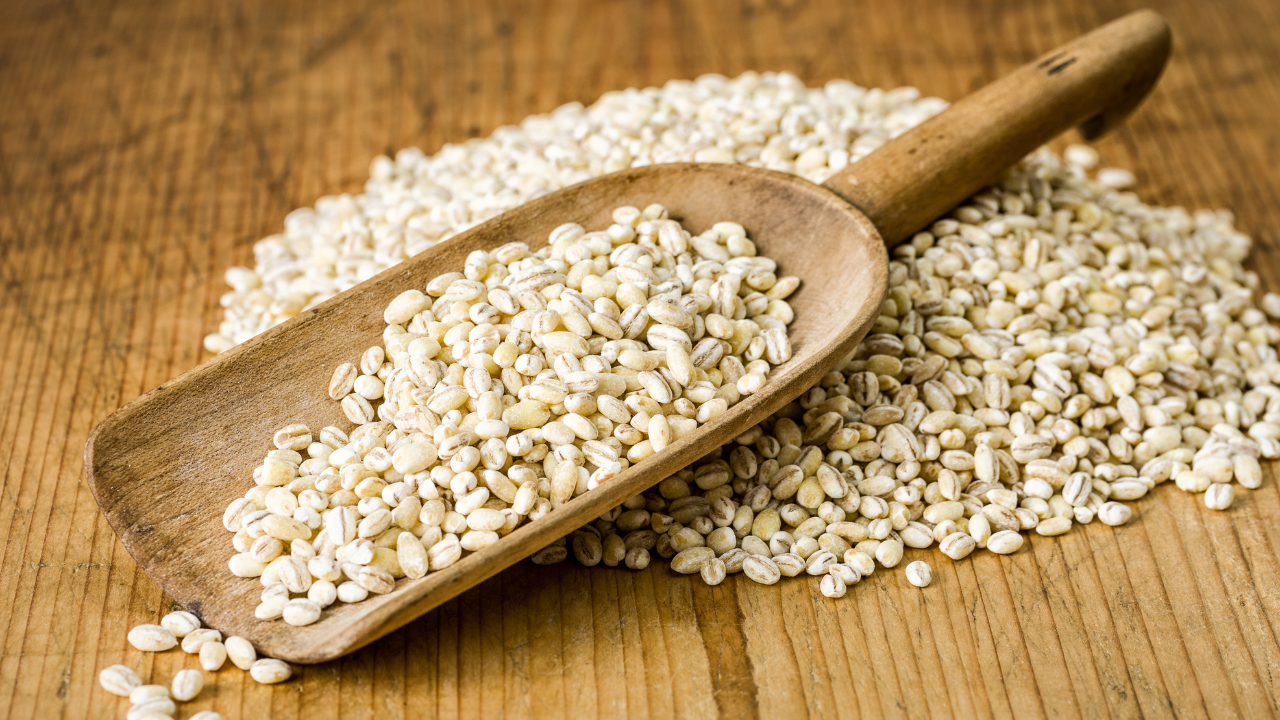 Doctor recommends 5 foods that can help detox the liver quickly